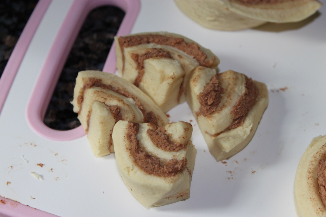 Deep Fried Cinnamon Rolls | Alice in the Kitchen